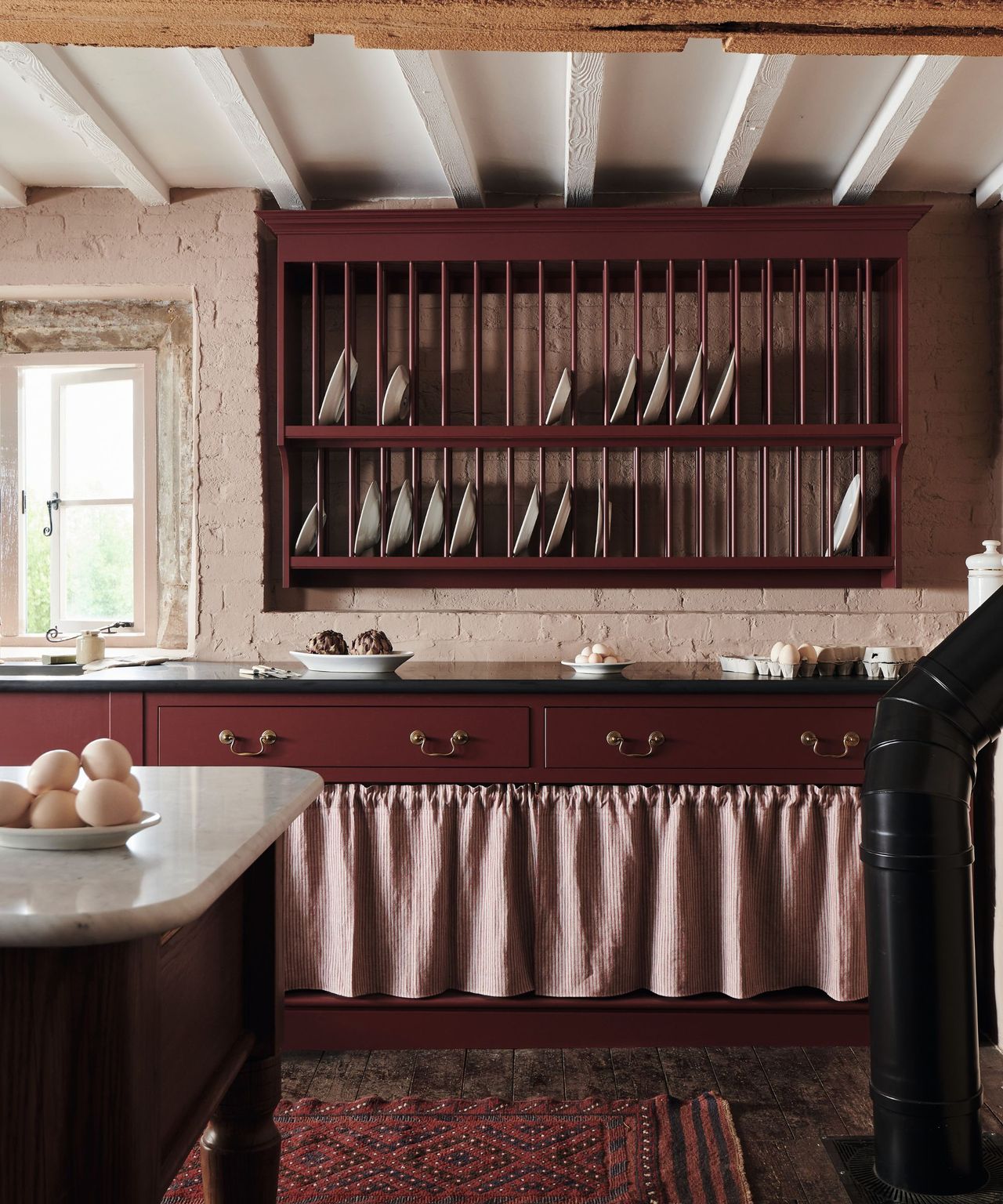 Cozy kitchen ideas: 11 stylish and intimate spaces | Homes and Gardens