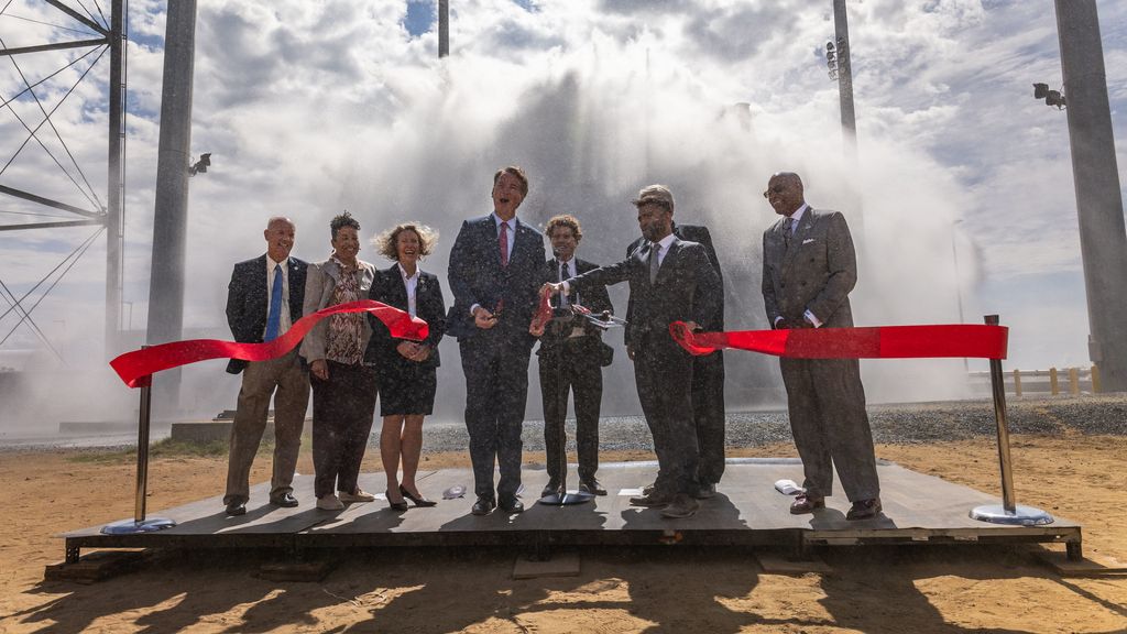 Virginia is for (space) lovers: Rocket Lab opens new seaside launch pad ...