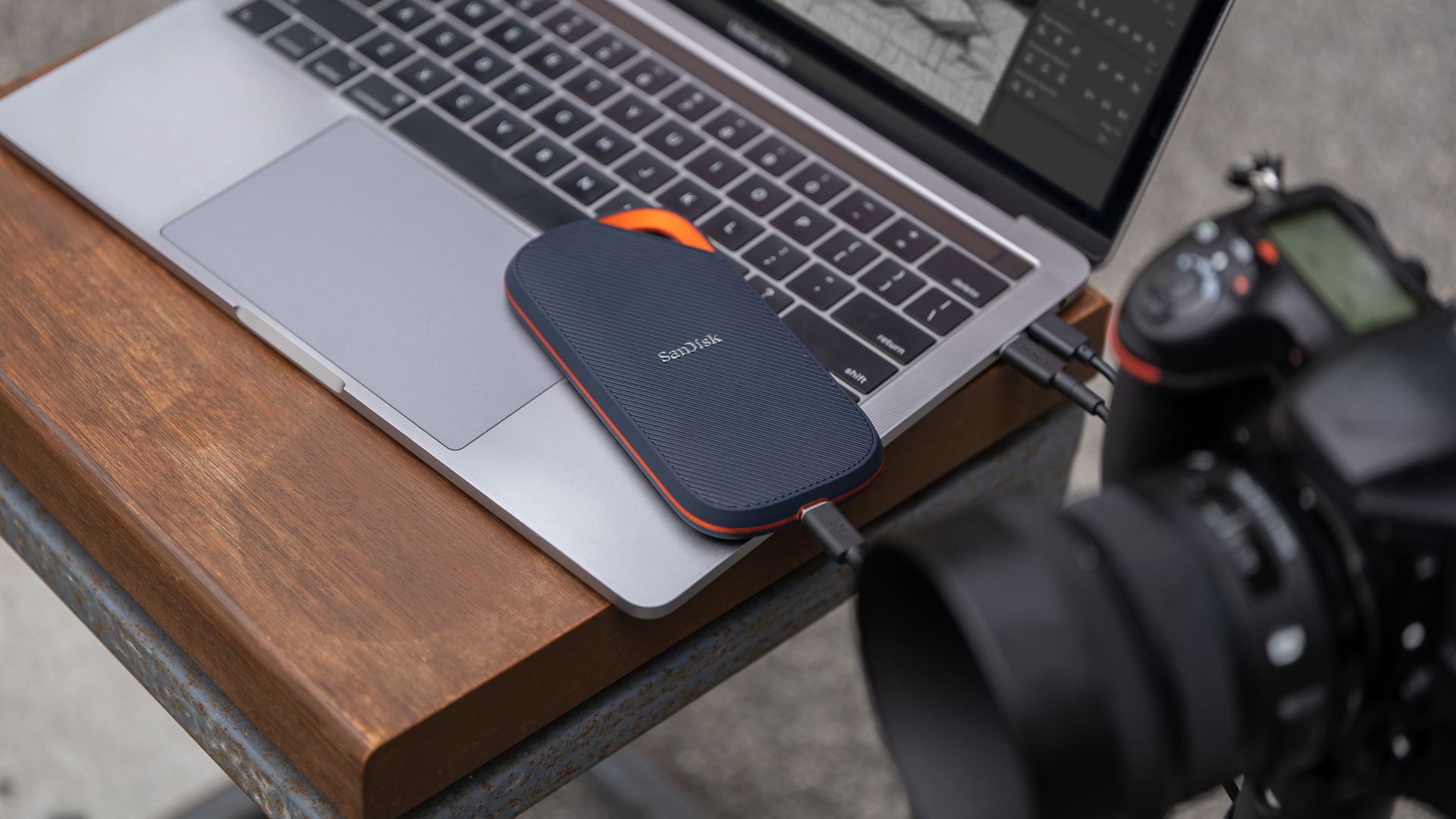 This SSD’s USB4 Transfer Speeds Feel Turbocharged | Tom's Hardware