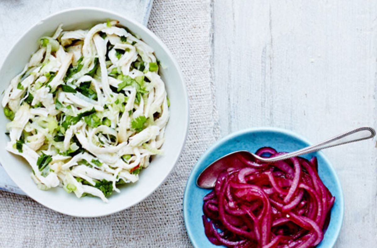 Chicken and pickled red onions | Mexican Recipes | GoodtoKnow
