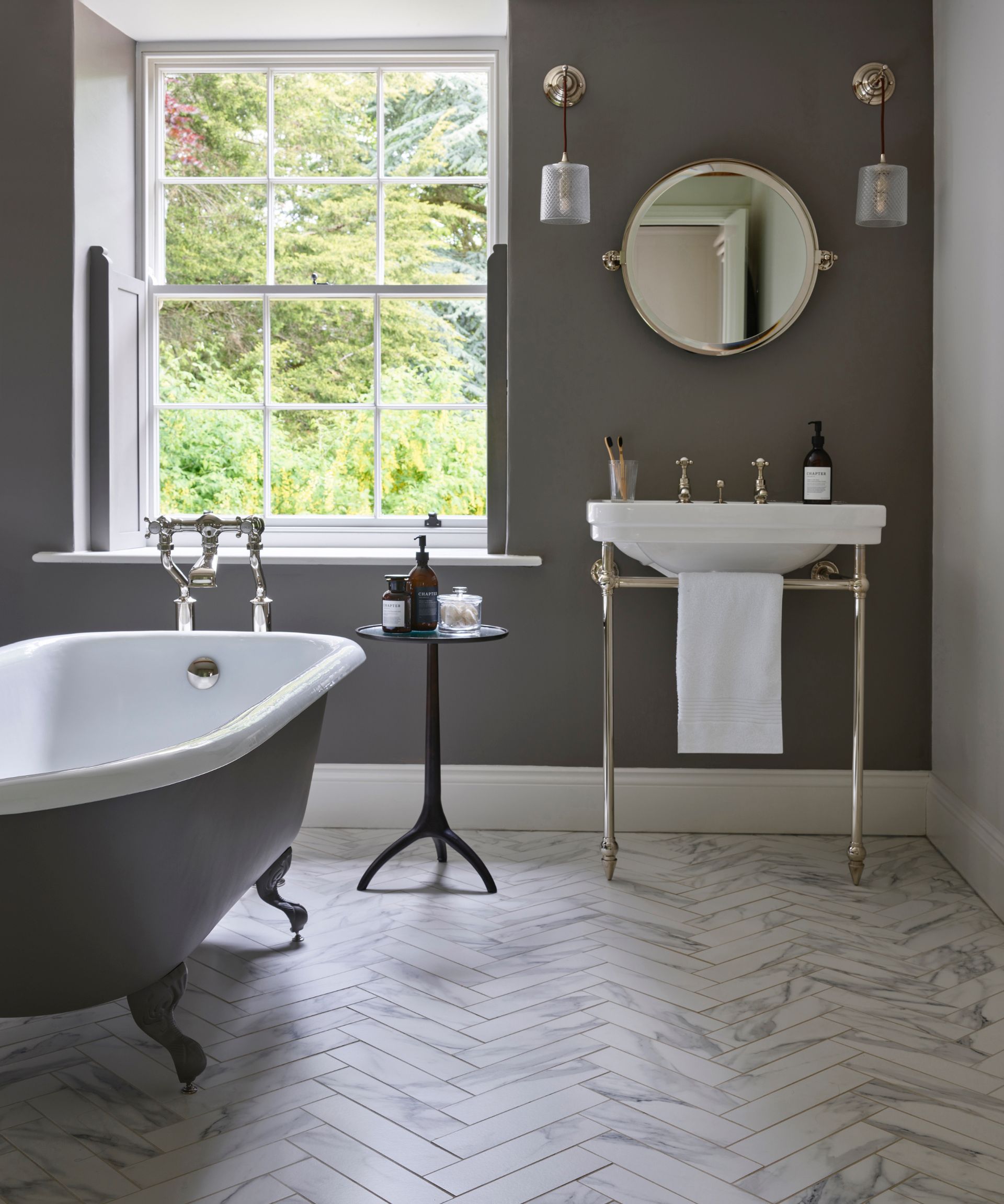 10 gray small bathroom ideas to update your space | Real Homes