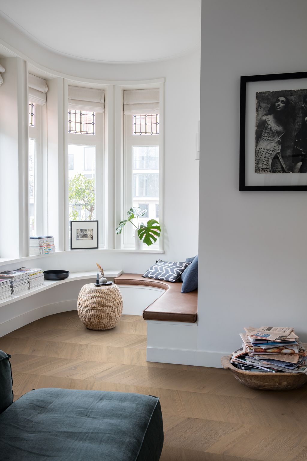 Window Seat Ideas: 14 Ways to Create a Cosy Spot With a View | Homebuilding