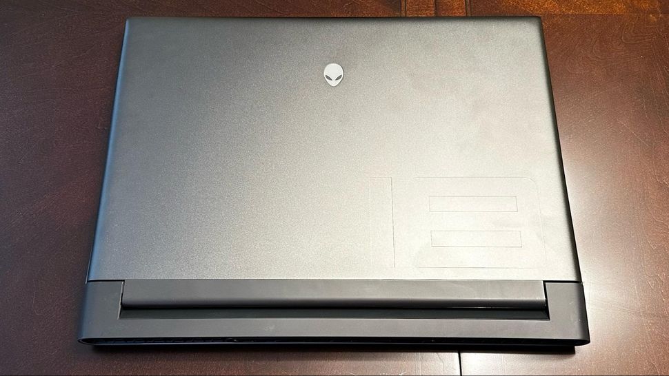 Alienware m18 Review: Monstrous Powerhouse, 480 Hz Screen | Tom's Hardware