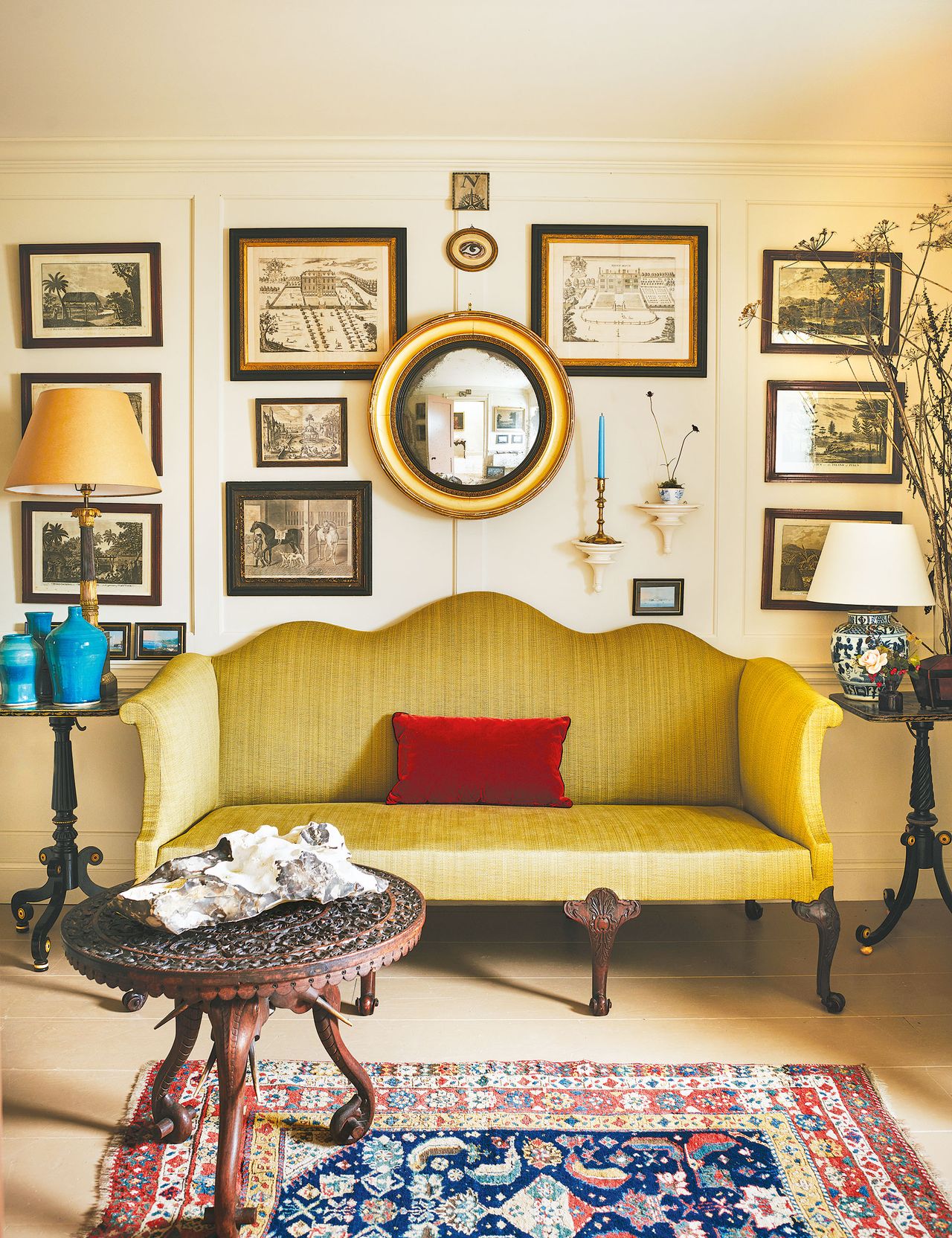 How to decorate above a sofa: 7 transformative looks | Homes and Gardens