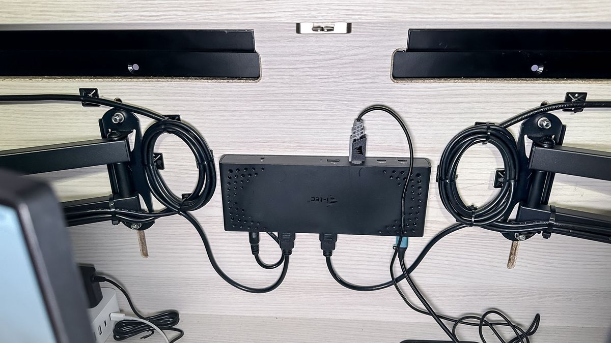 DropTop Duo 24 review — the pinnacle of folding desks | Tom's Guide