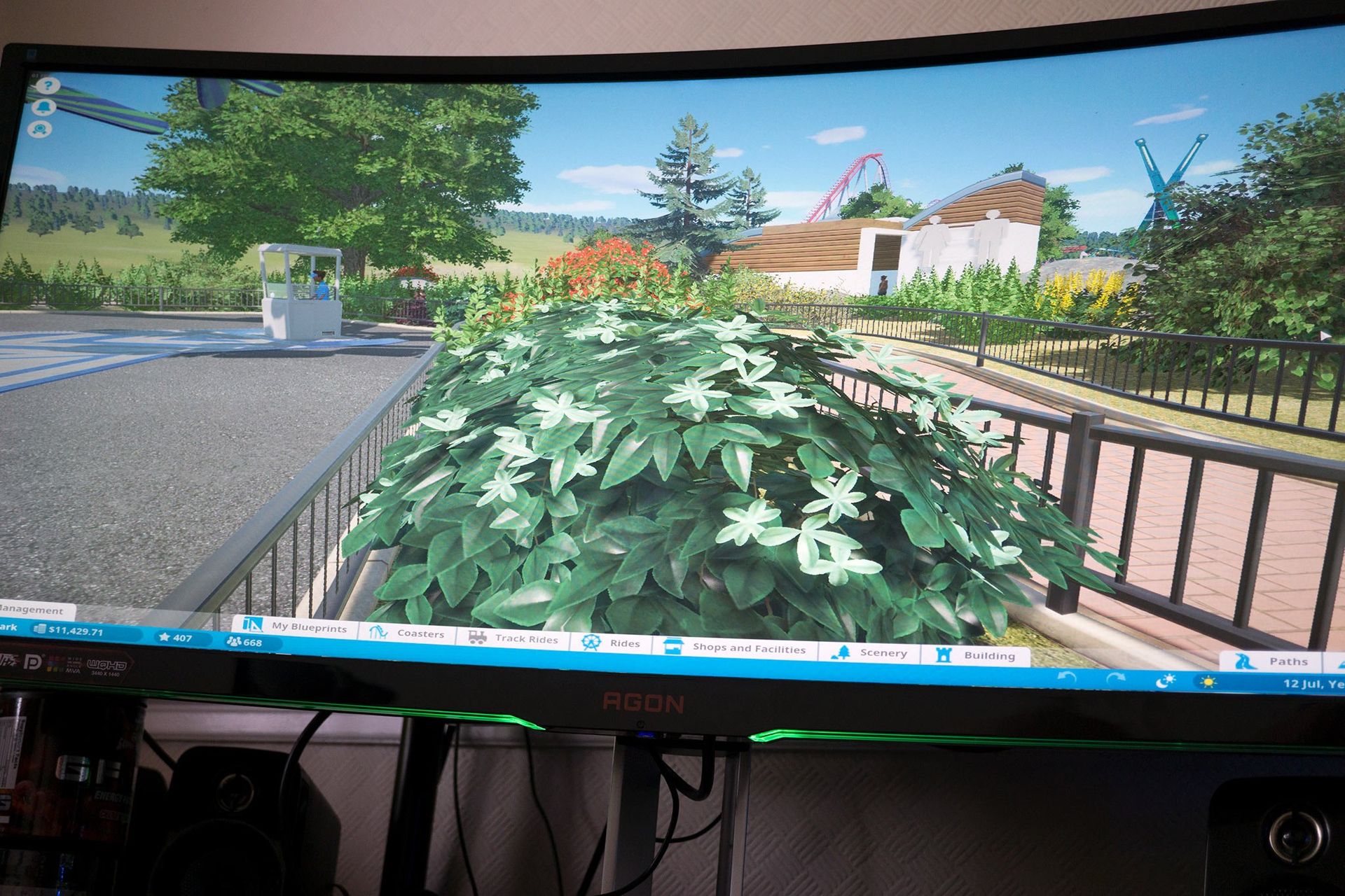 Should you buy a flat or curved computer monitor? | Windows Central