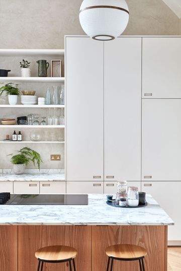 The One Touch Decluttering Rule, Explained | Livingetc