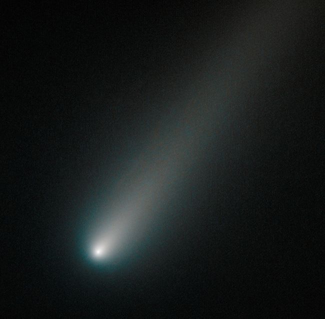Potentially Dazzling Comet ISON Still Intact, Hubble Photo Suggests | Space