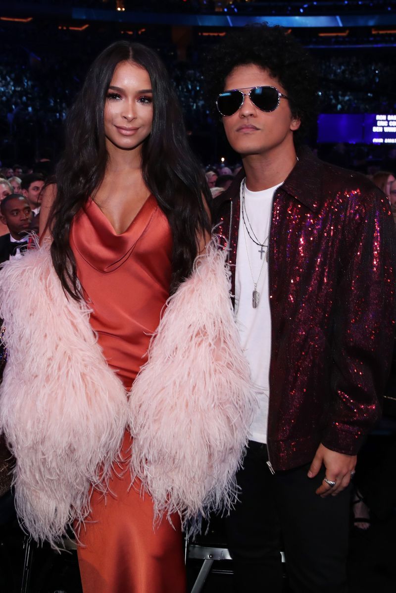 Celebrities Who Dated Normal People Through the Years | Marie Claire