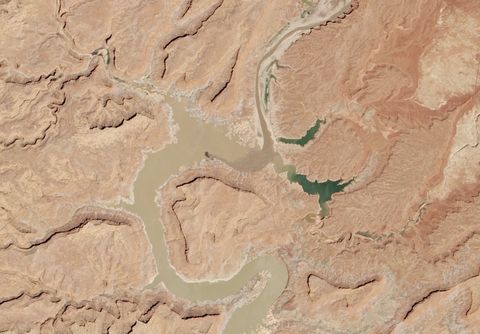 New Photos Show Lake Powell Half Full | Live Science