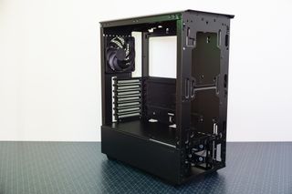 Phanteks Eclipse P300A Review: Less is More | Tom's Hardware