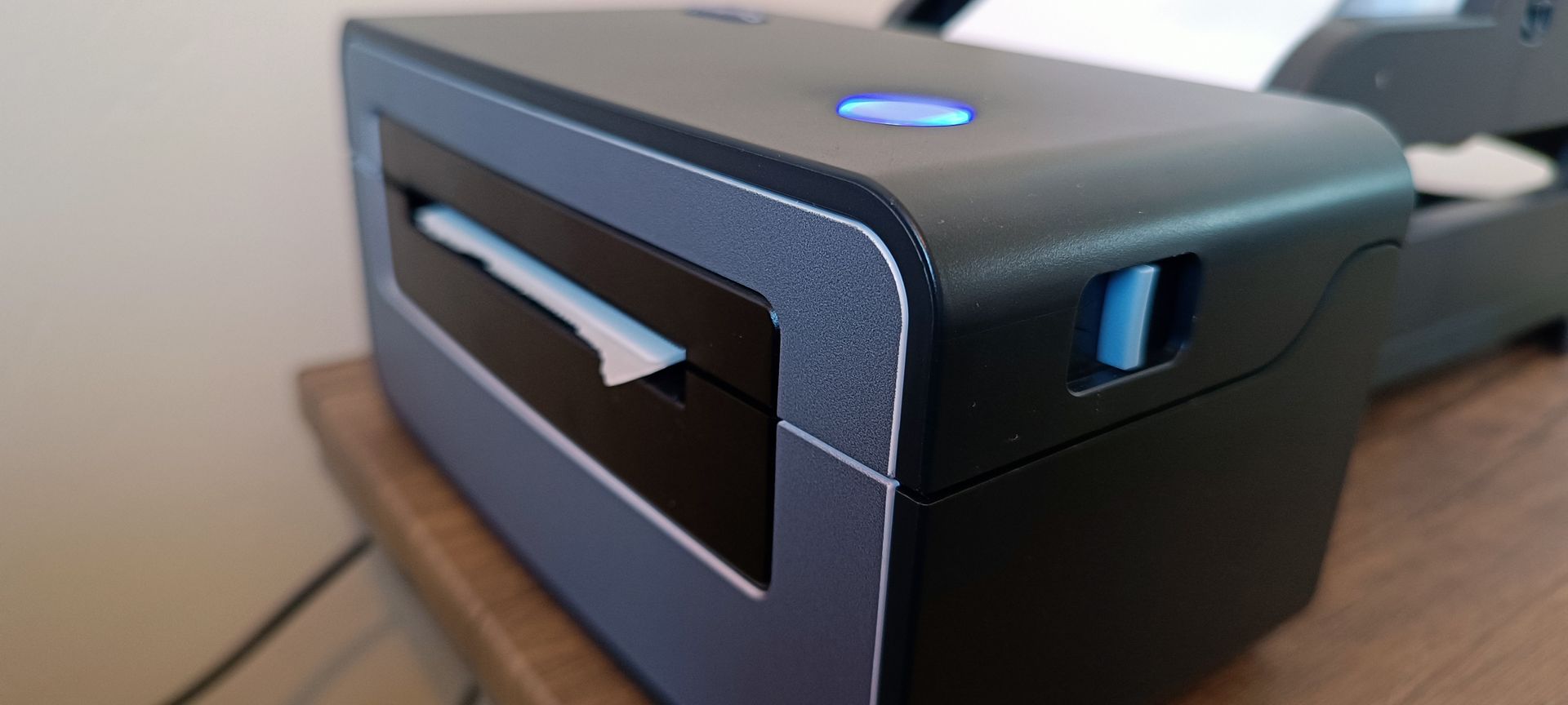 Polono PL60 review: fast & reliable professional thermal printer ...