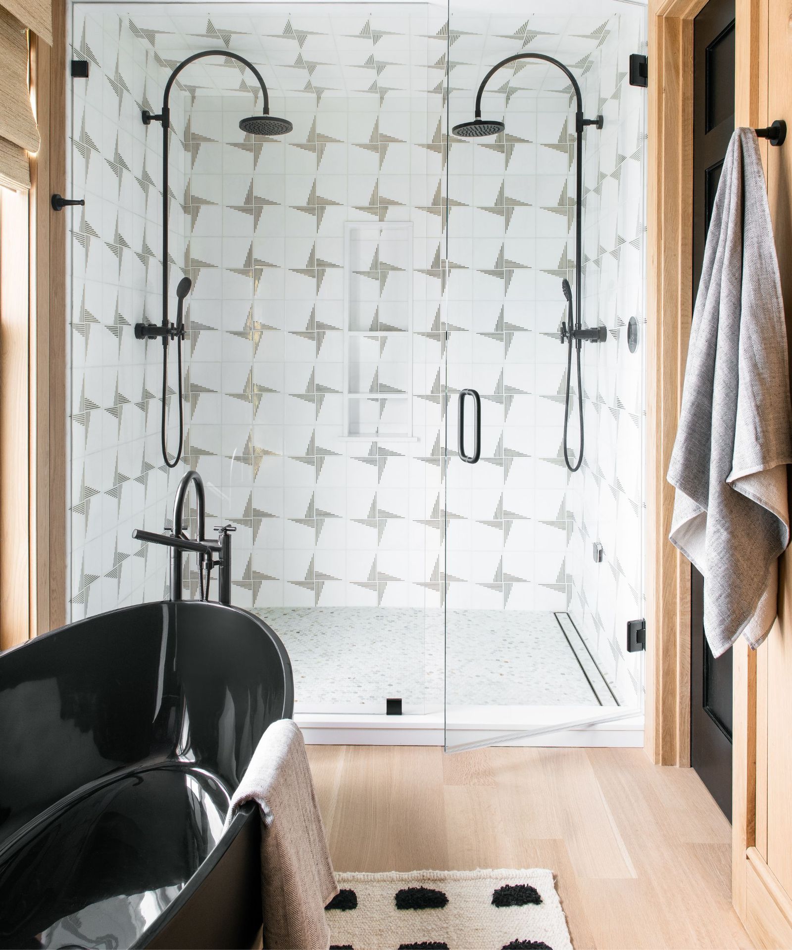 How to clean a shower: 8 steps to a spotless shower space | Homes and ...