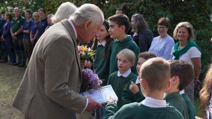 Specific royal rule means the royals’ gifts belong to King | Woman & Home