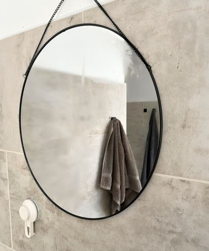How to use glycerin to stop a mirror fogging up | Homes and Gardens