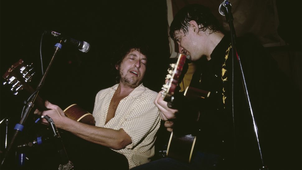 Mark Knopfler on working with Bob Dylan for 1983's Infidels | GuitarPlayer