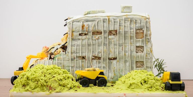 See The Best Cakes From The Great Architectural Bake Off