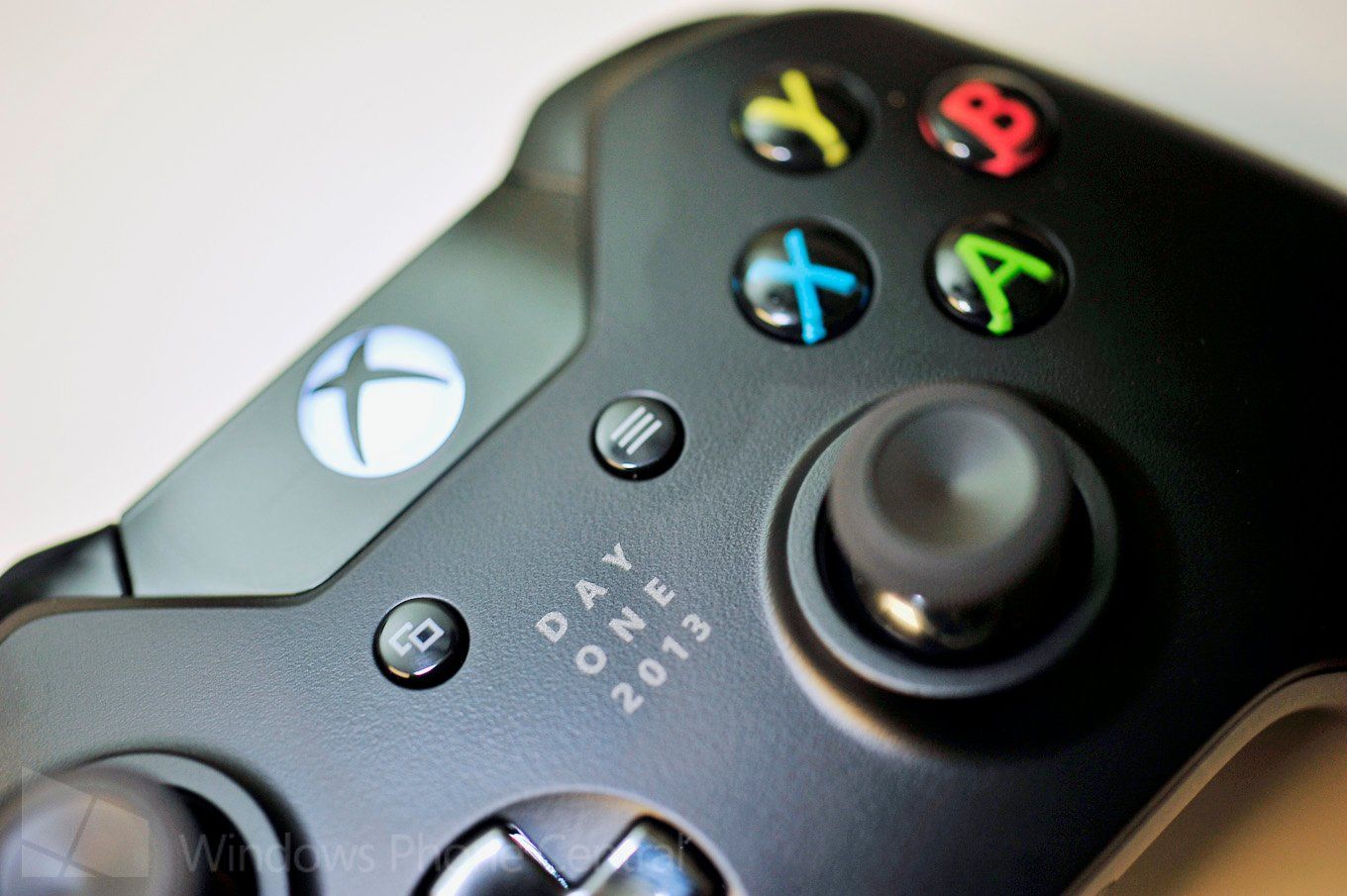 Design an Xbox One controller for a shot at $1,000 | Windows Central