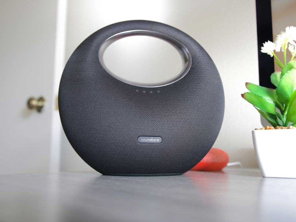 Soundcore Model Zero+ review: The most striking Google Assistant ...