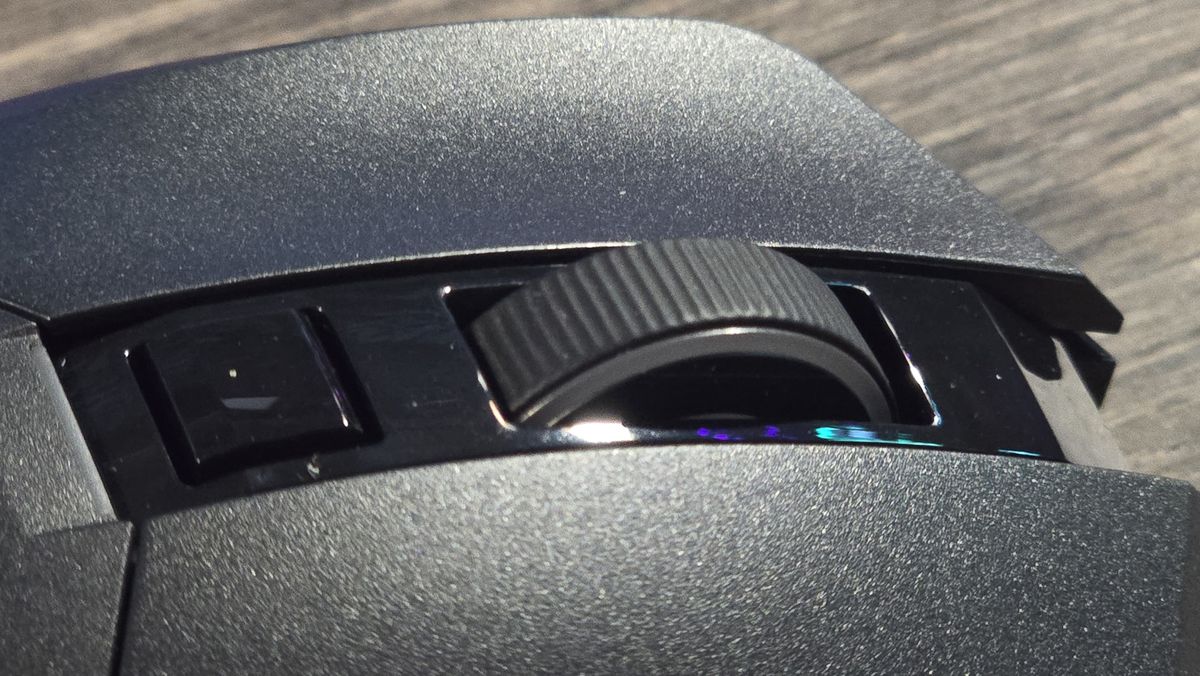 PowerColor Alphyn AM10 Wireless Gaming Mouse review | PC Gamer