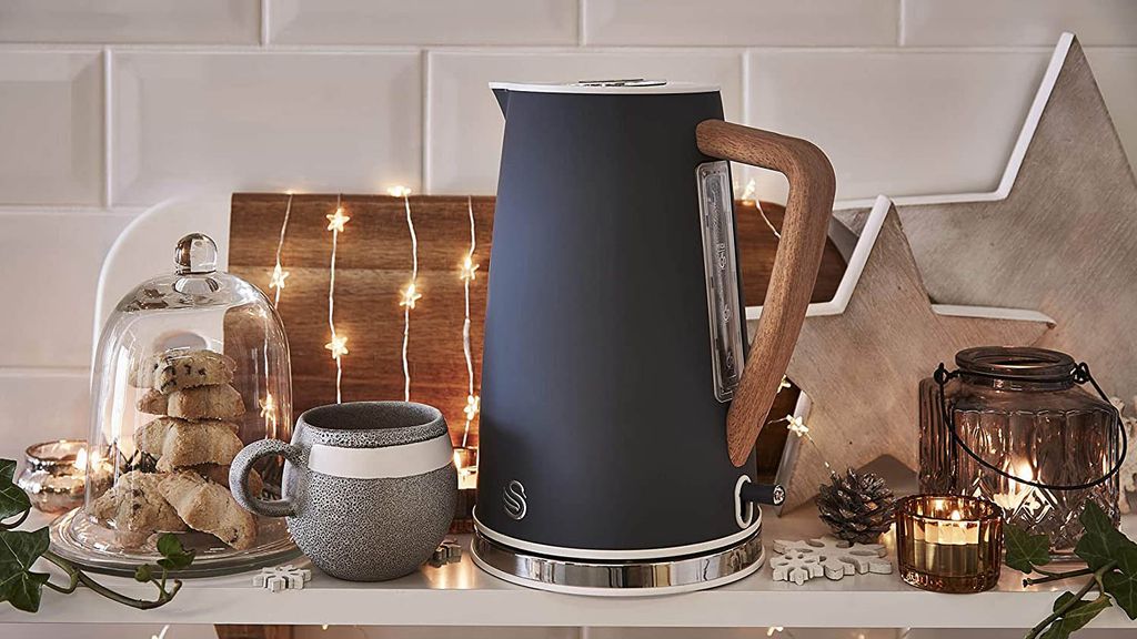 5 dorm room appliances that you will and won't need | Tom's Guide