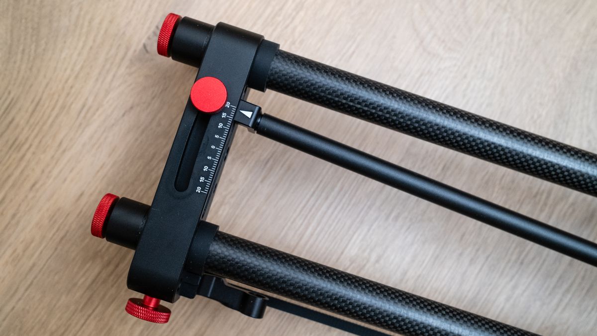 Neewer ER1 Motorized Carbon Fiber Camera Slider review: budget ...