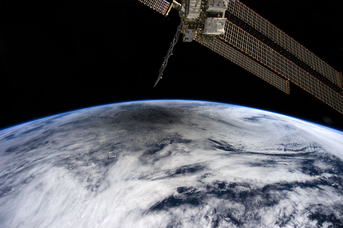 'Spaceborne': Astronaut Don Pettit's Amazing Space Photos (Gallery ...