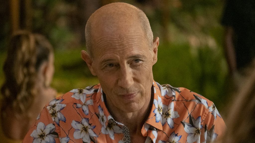 I Did A Deep Dive Into The White Lotus’ Greg Hunt After He Turned Up In ...