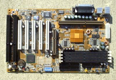 Motherboards And Their Features - Gigabyte BX2000 - 440BX Motherboard ...