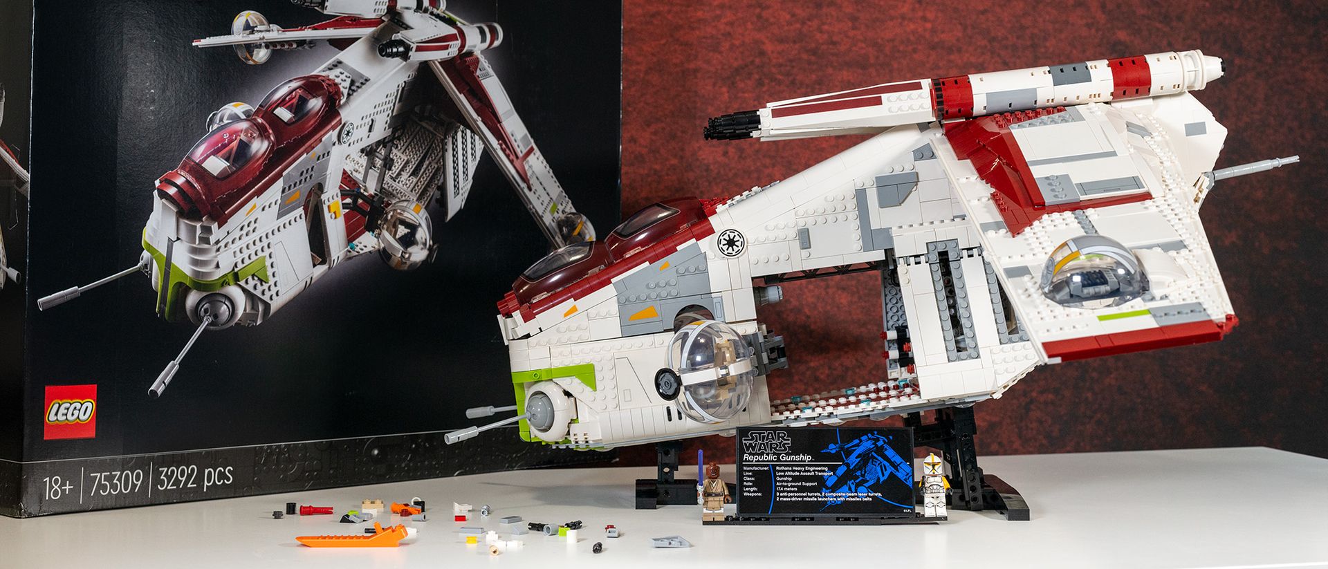 Lego Star Wars UCS Republic Gunship review | Space