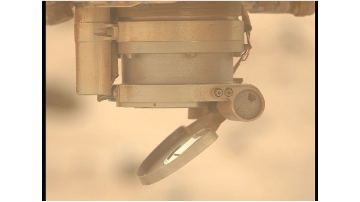 Perseverance Mars rover team revives life-hunting instrument after 6 ...