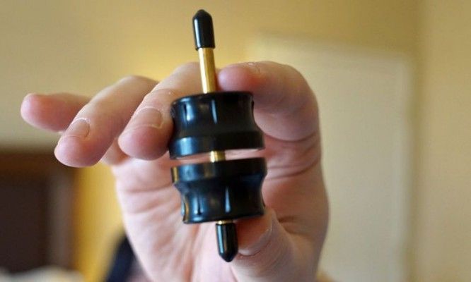 Meet the Smart Magnets That Hold Your 2-in-1 Together | Laptop Mag