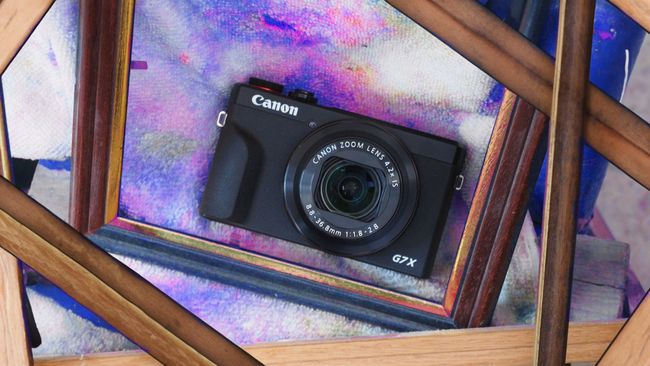 The compact camera so trendy that Canon can’t keep it in stock just got ...