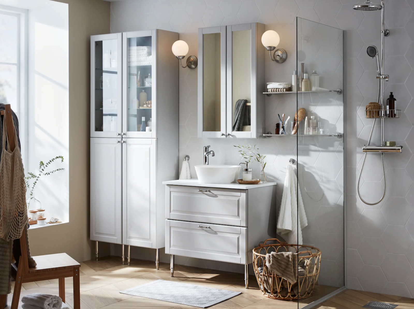How to choose the best shower for your bathroom | Real Homes