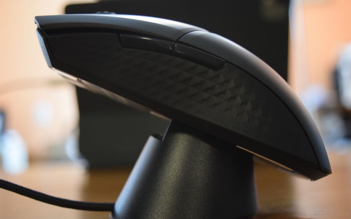 MSI Clutch GM41 Lightweight Wireless Gaming Mouse Review: Straight Fire ...