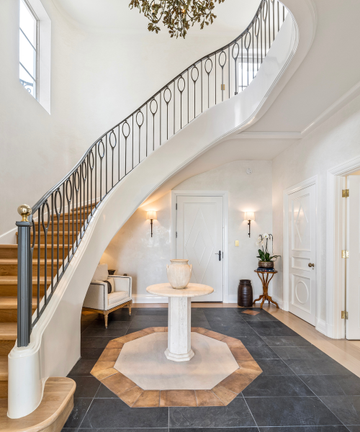 Tory Burch's co-founder lists luxe $49 million Miami estate | Homes and ...