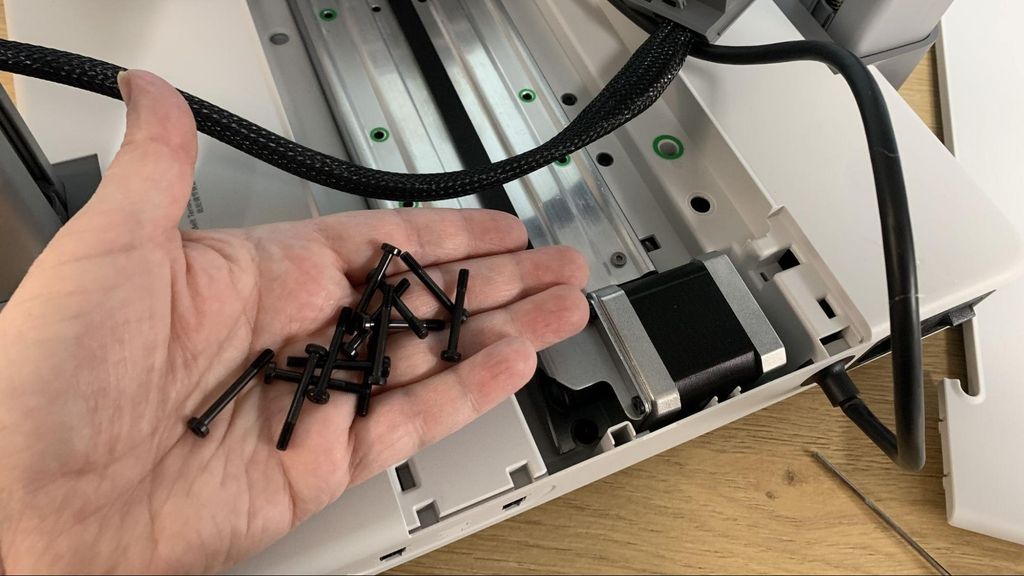 Bambu Lab A1 Review: Full Size Bed Slinger | Tom's Hardware