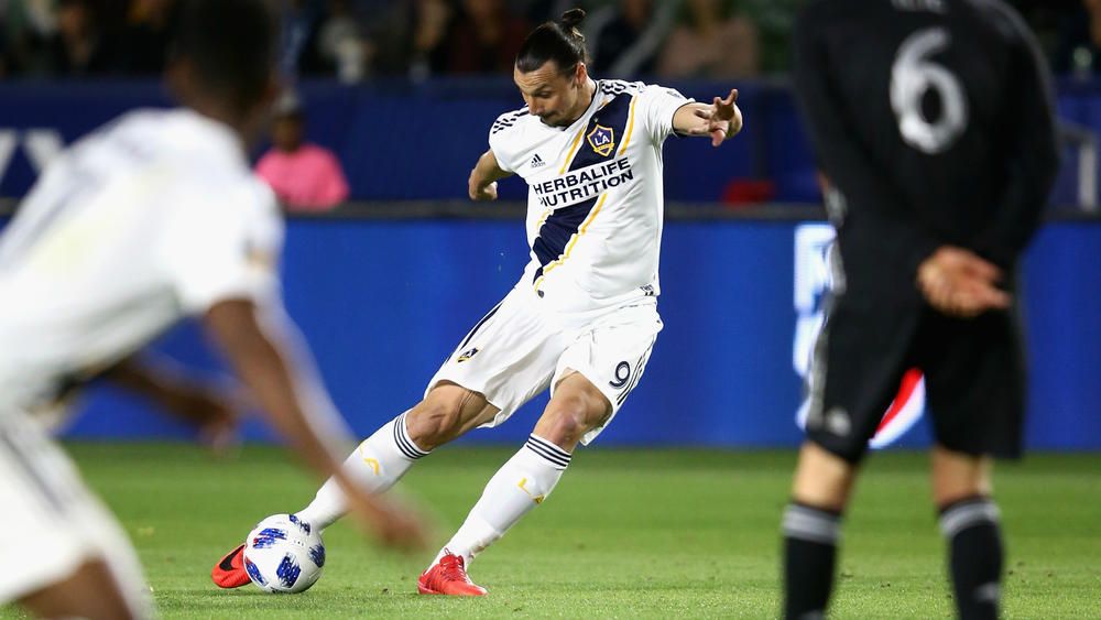 MLS Review: Ibrahimovic can't rescue Galaxy, Orlando strike thrice in ...
