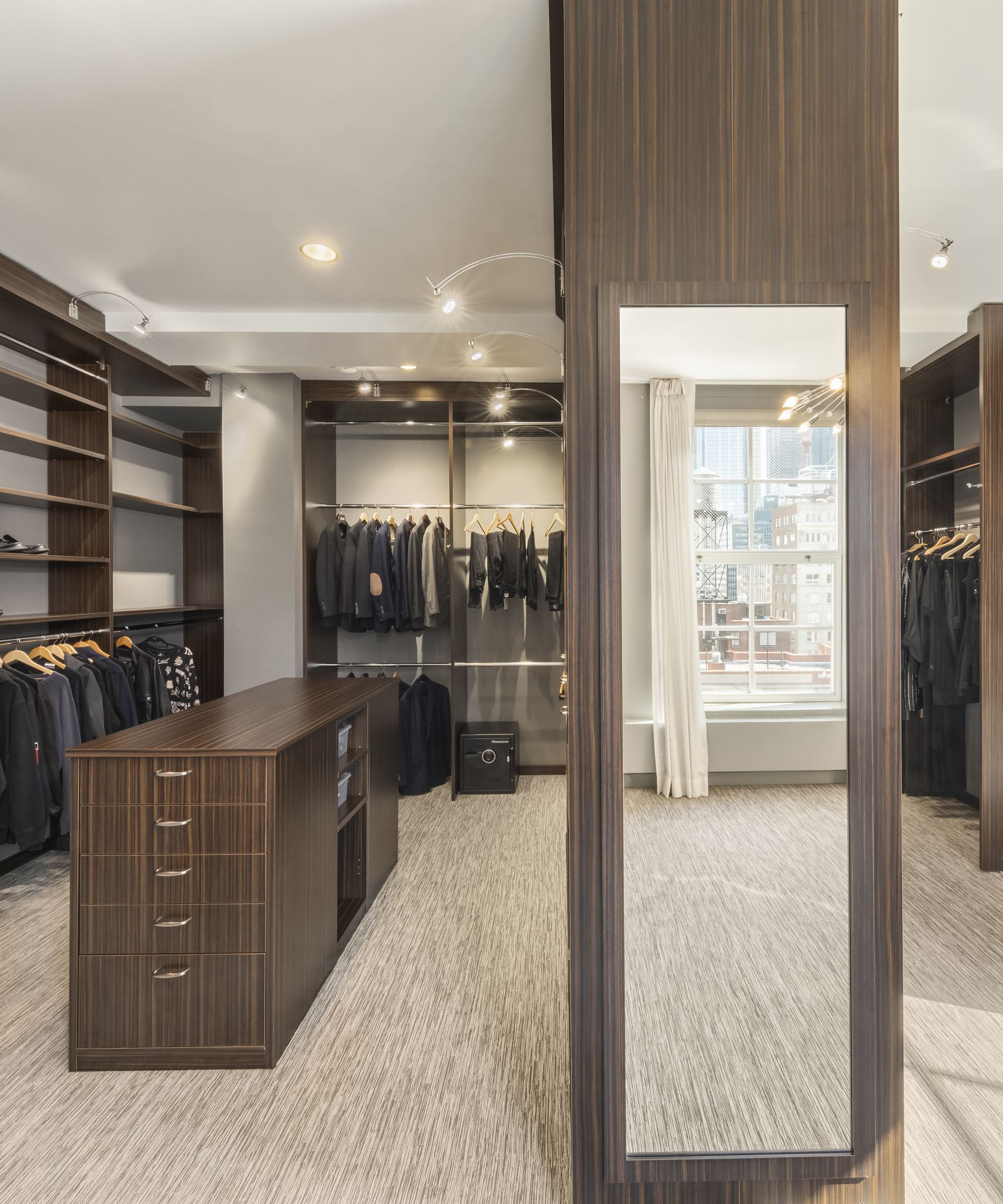 Five properties with incredible walk-in closets to inspire a wardrobe ...