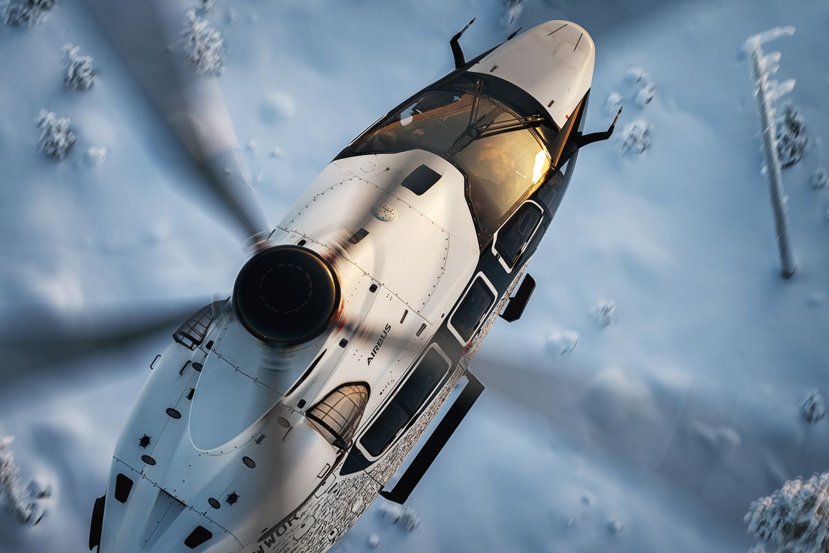 Aerial photography tips – how to shoot helicopters and aircraft ...