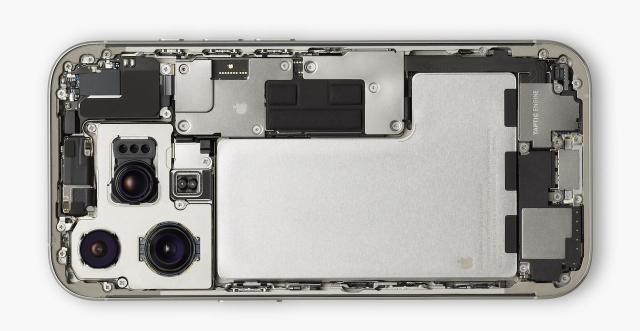 Exclusive: 8 (literally) hidden features of the iPhone 16 and iPhone 16 ...