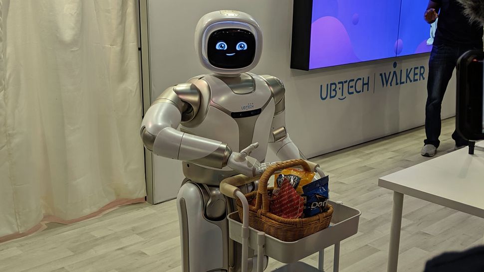 UBTech Walker Robot Can Now Draw and Do Yoga | Tom's Hardware