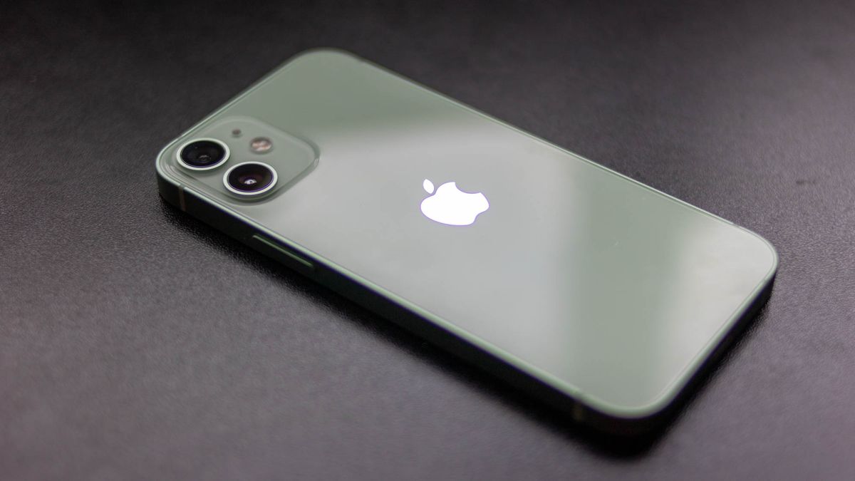 iPhone 12 mini review: Mini phone, major fun | IT Pro