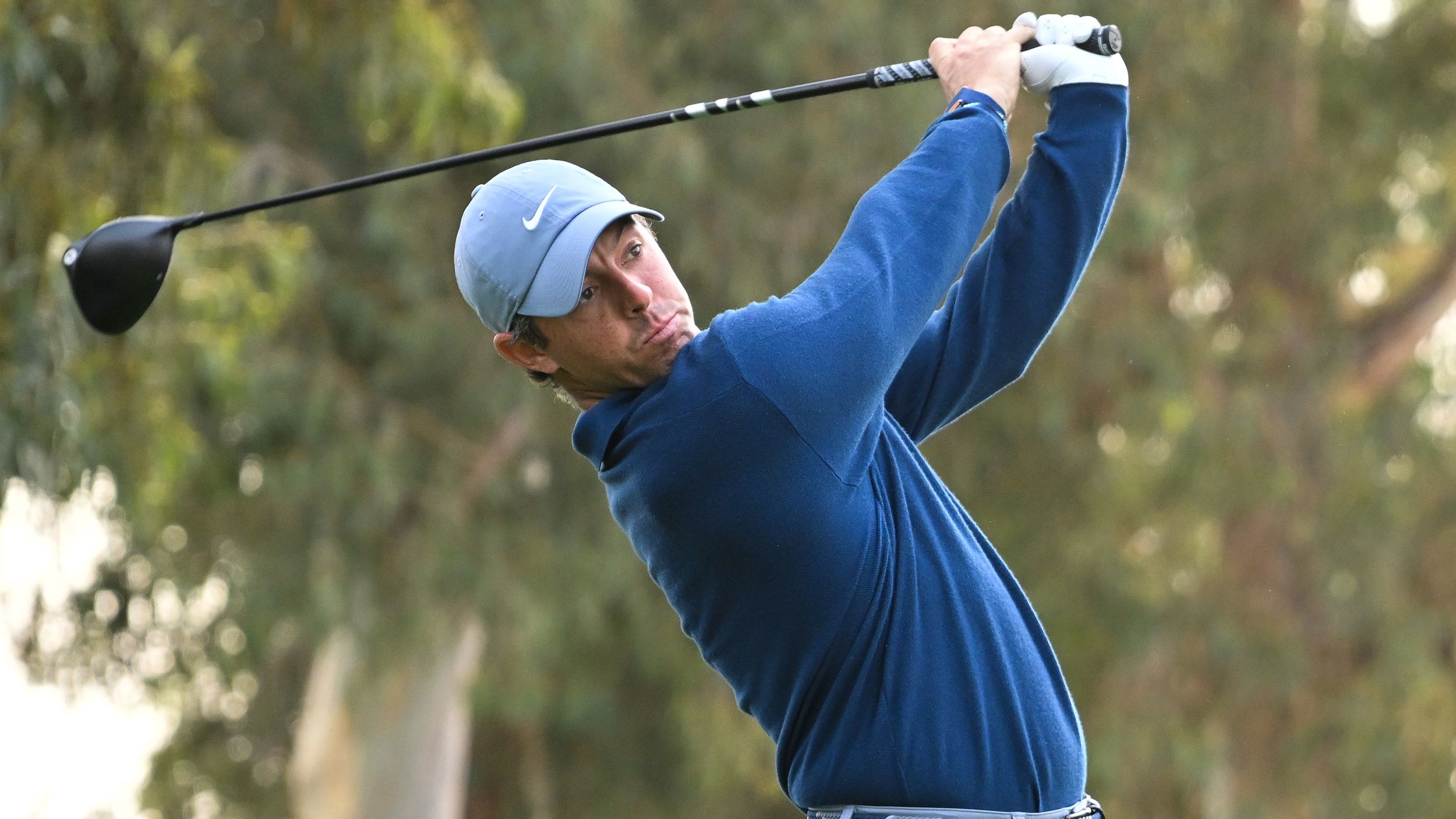 Governing Bodies Confirm Golf Ball Bifurcation Plans To Reduce Hitting ...