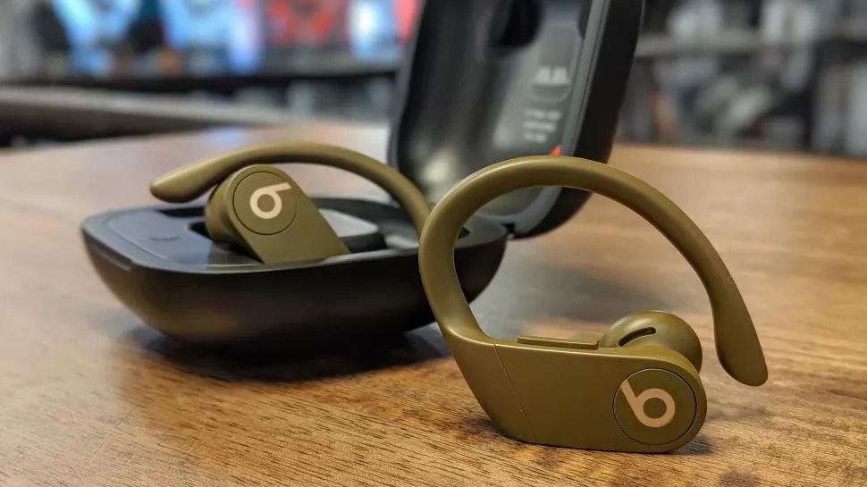 Beats Powerbeats Pro vs. Bose Sport Open Earbuds: Which sport earbuds ...