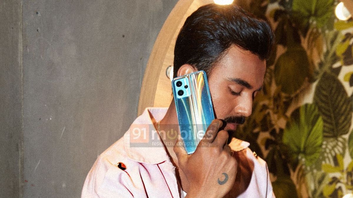 Realme 9 Pro's blue colour variant spotted ahead of the launch | TechRadar