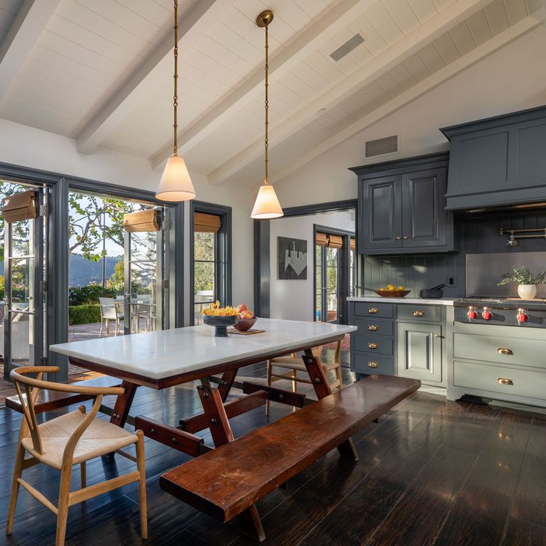 Jodie Foster just sold her stunning Beverly Hills home – and we think ...