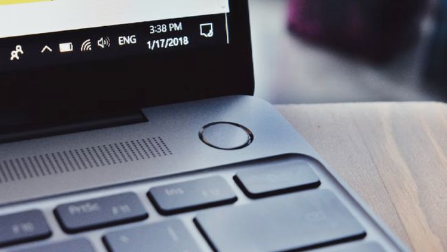 How To Force Quit Windows 10 & 11 | Laptop Mag