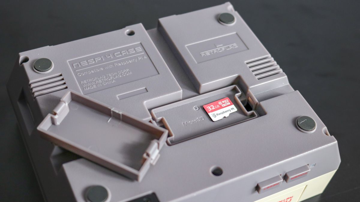 I built a NES-style computer setup using a Raspberry Pi — here’s how ...