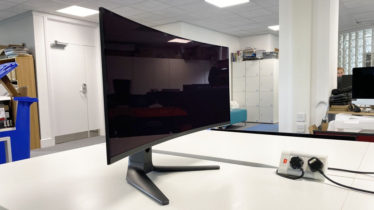 Alienware 34 AW3423DWF review: "One of the very best just got better ...